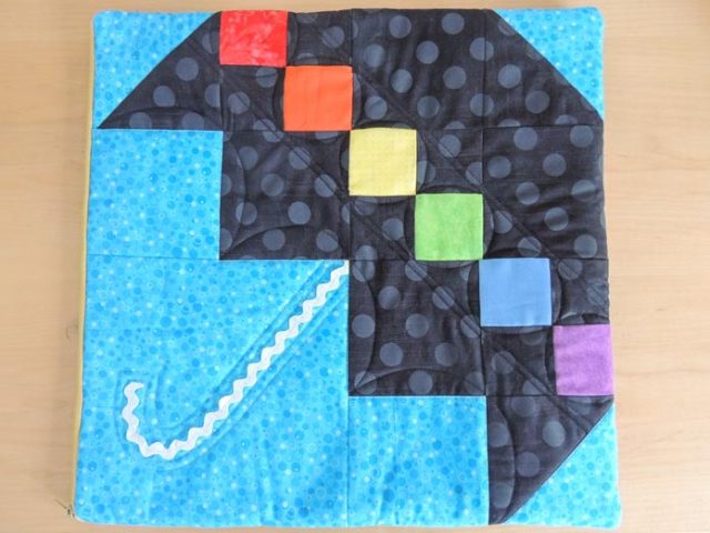 Adding quilted details using the PFAFF quilt expression 720