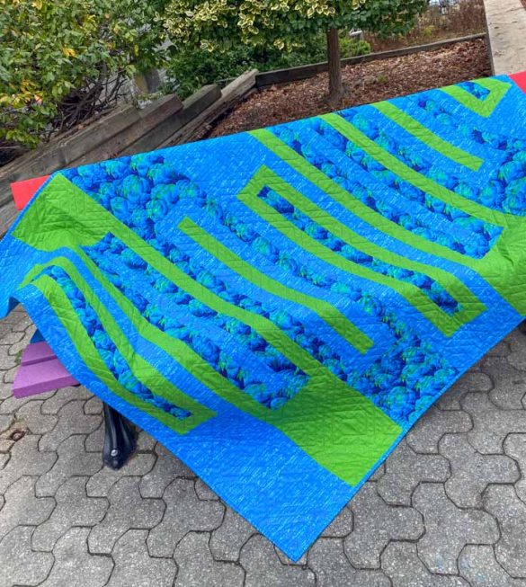 The Long Cabin Quilt fast, fun, and wonderfully geometric - QUILTsocial