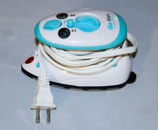 4 mini irons for quilting: Which one is best for your project ...