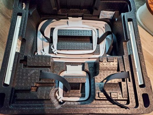 Unveiling the NEW embroidery unit for the Husqvarna VIKING DESIGNER EPIC 3 - QUILTsocial