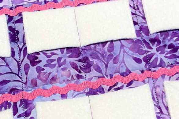 Pieced borders for panels: QUICK and EASY for any size! - QUILTsocial