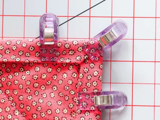Perfect quilt binding by hand, perfect quilt binding by machine ...
